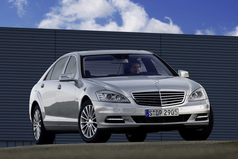 Mercedes-Benz S-class (W221, facelift 2009) S 350 (272 Hp) 4MATIC G-TRONIC